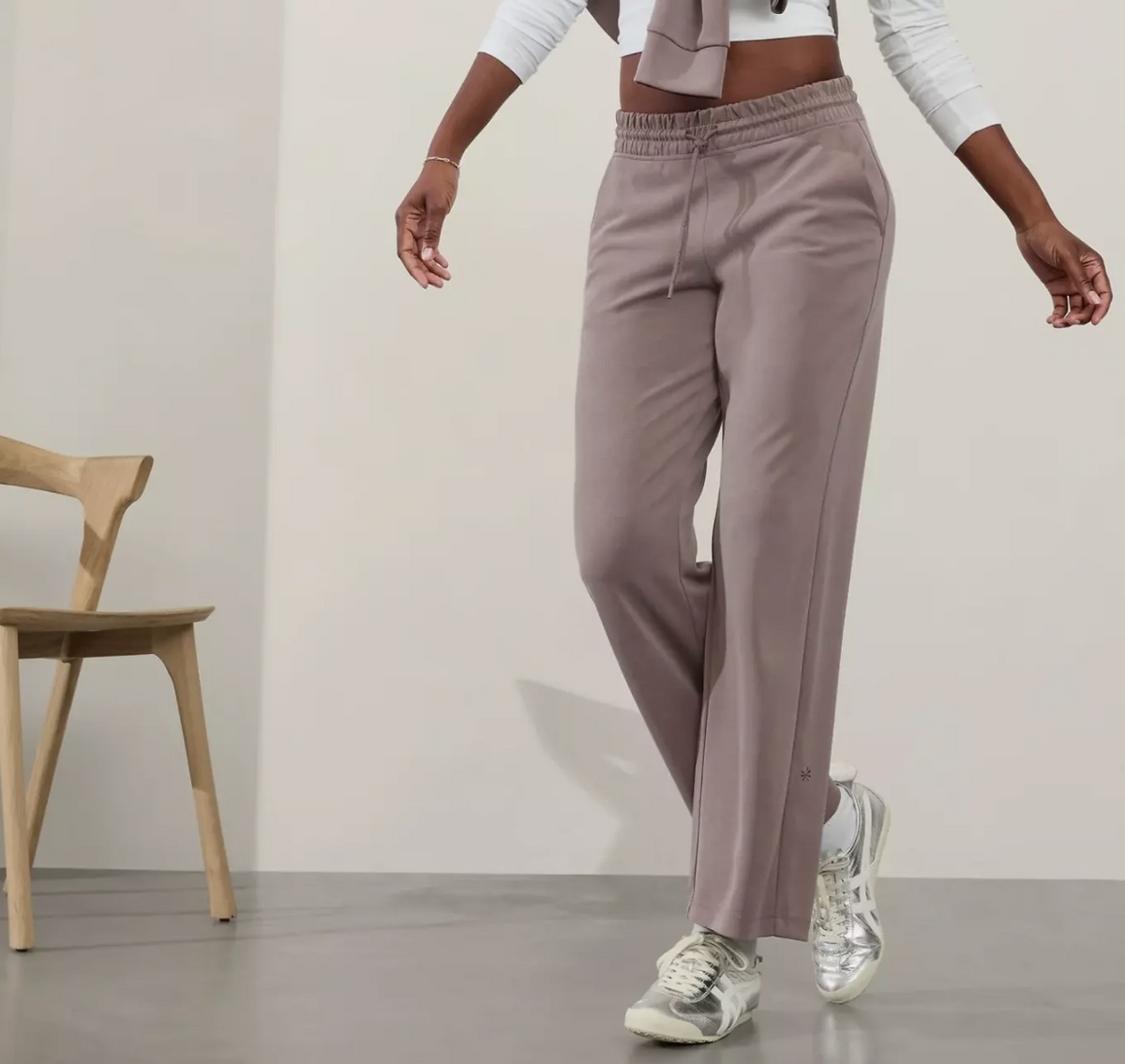 Athleta Smoky Rose Seasoft Mid-rise Straight Pant – famousbrandstrading